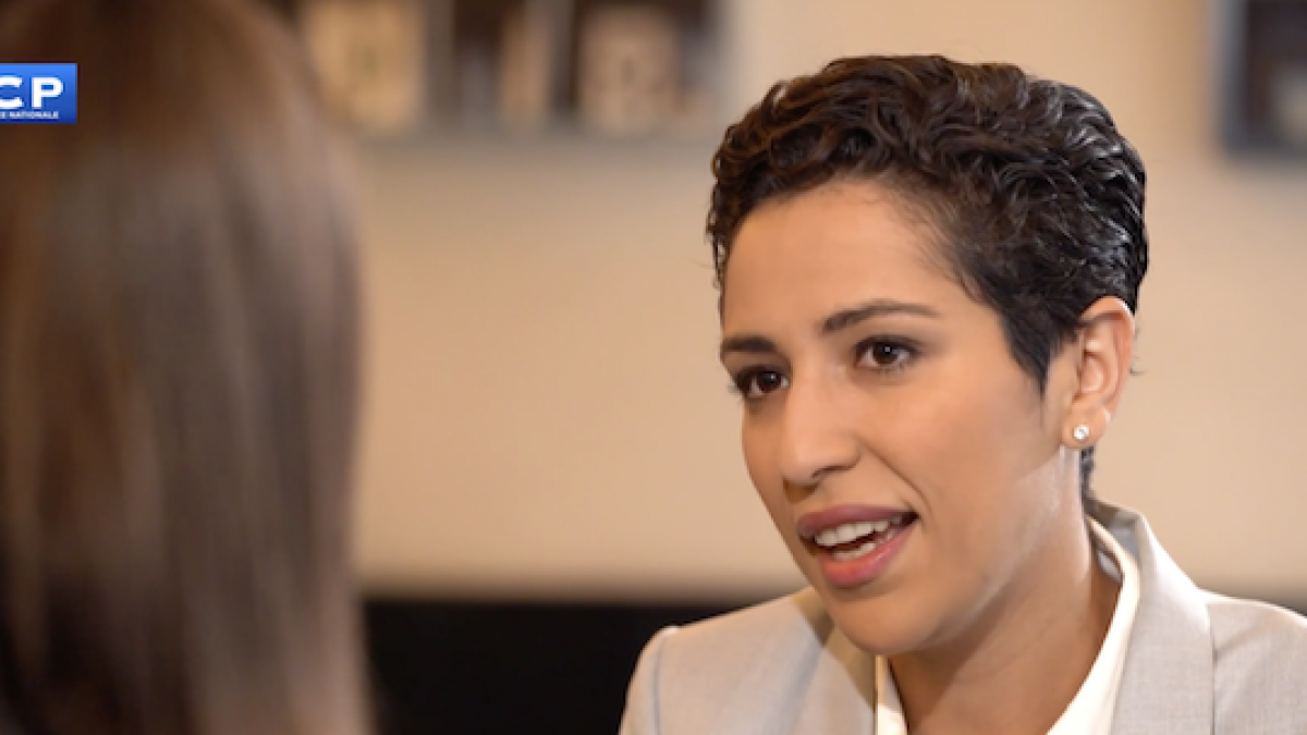 Portrait de Sarah El Haïry dans l’émission « Emois et moi » sur LCP ...